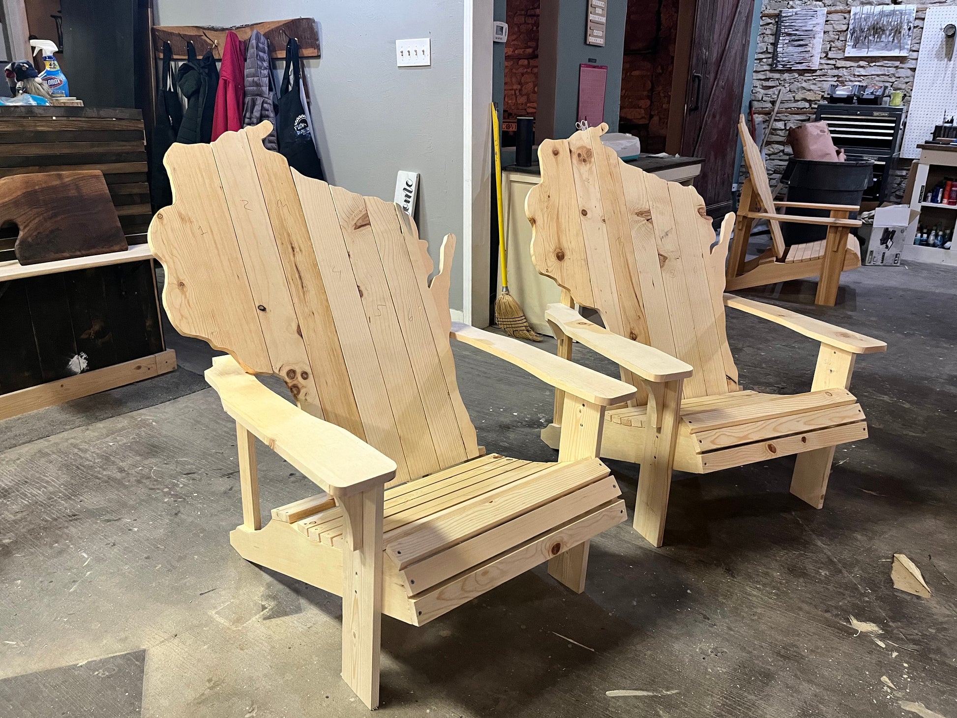 Wisconsin Adirondack Chair Workshop – Fisk Avenue
